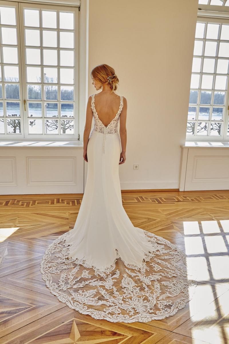 Brautkleider figurbetont & fit and flare | Liebreiz Brautmode