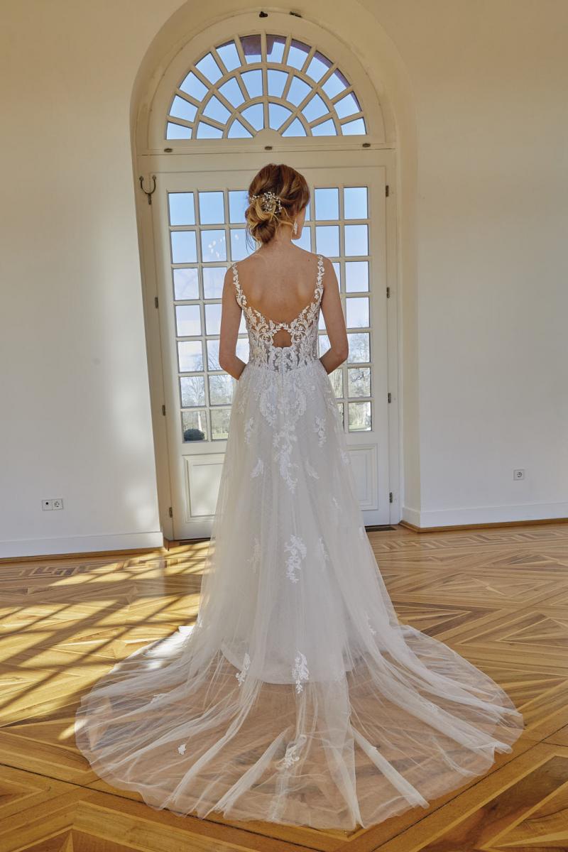 Brautkleider figurbetont & fit and flare | Liebreiz Brautmode